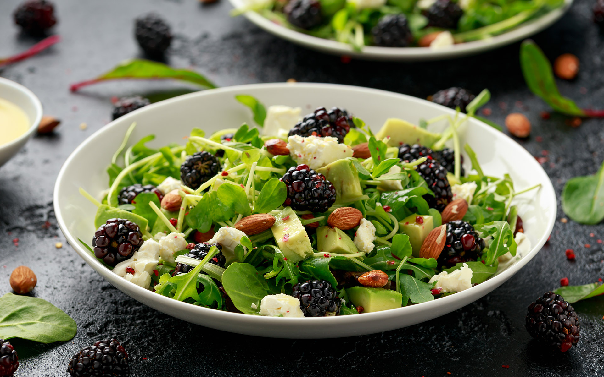 Salata sa kupinama i feta sirom - Flora Foods